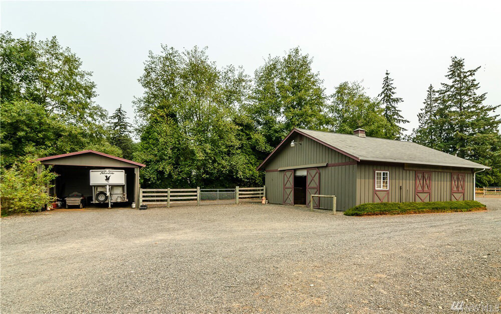 Allison Trimble 7438 Ham Rd Ferndale barn – The Northwest Horse Source