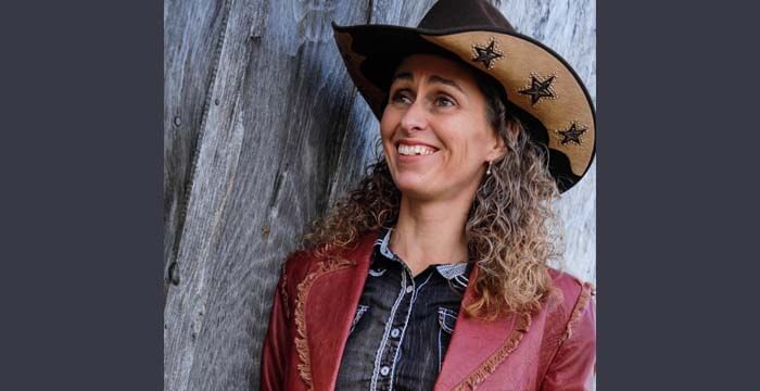 Stacy Laughing FI – The Northwest Horse Source